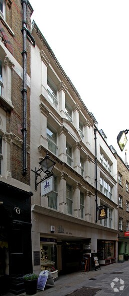 Retail Property for Sale in Retail For Sale, 4-5 Bow Ln, London, EC4M ...