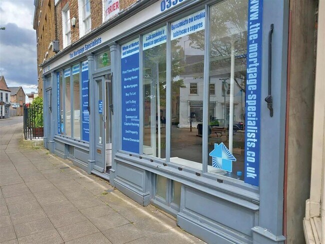 Retail Showrooms for sale in Wisbech