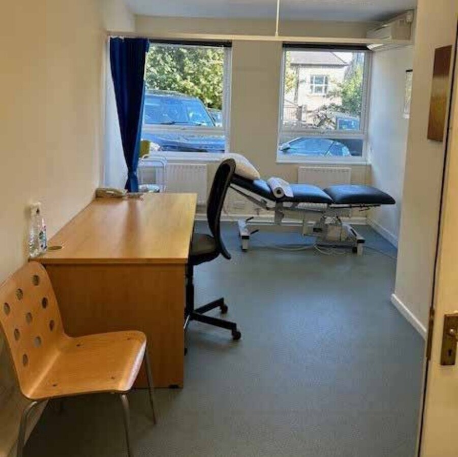 11-12 George Ln, London, E18 1BD - Office for Sale | LoopNet UK