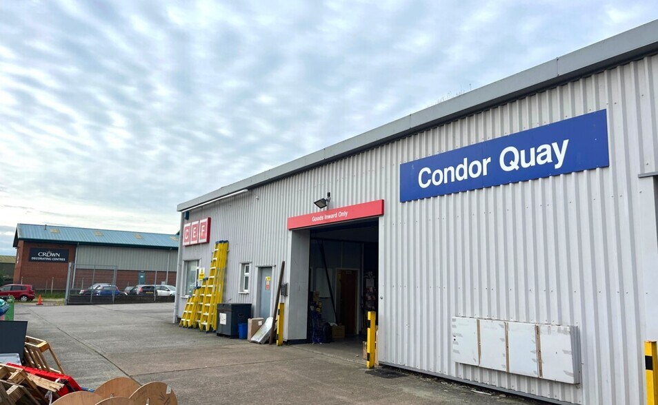East Quay, Bridgwater, TA6 4DB - Industrial for Rent - 2,267 SF