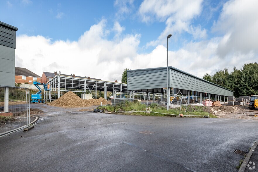 Sandbrook Way, Rochdale OL11 1LQ | LoopNet UK