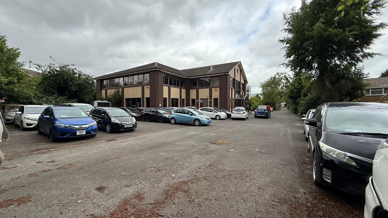 Office Property for Sale in Harrow House, Bessemer Rd, Basingstoke ...