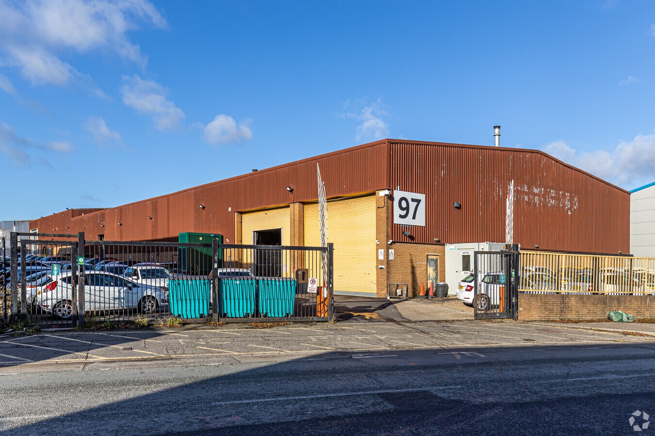 97 Victoria Rd, London, NW10 6DJ - Foxtons Ltd - Industrial for Rent ...