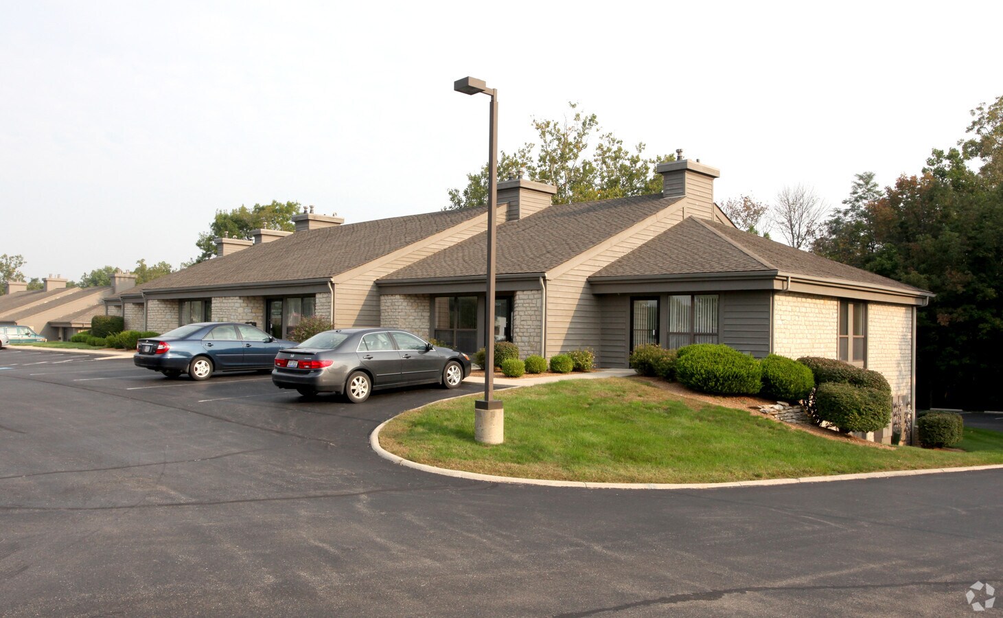 7626-7650 Slate Ridge Blvd, Reynoldsburg, OH 43068