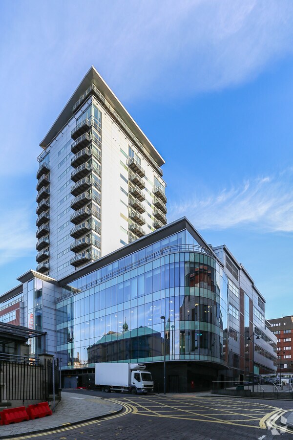 123 Albion St, Leeds LS2 8ER | LoopNet UK