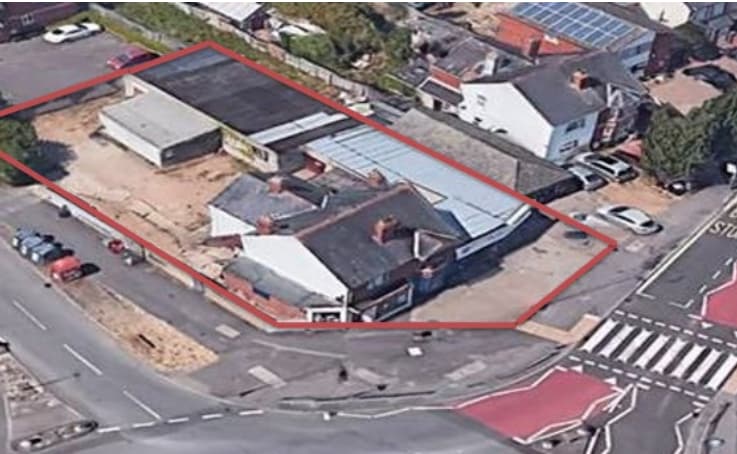 Retail Property for Sale in 142-144 Whitley Wood Ln, Reading, RG2 8PP ...