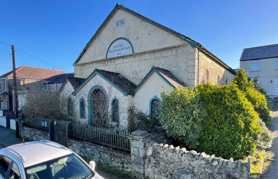 Rhosgadfan, Caernarfon, LL54 7ET - Capel Rhosgadfan | LoopNet UK
