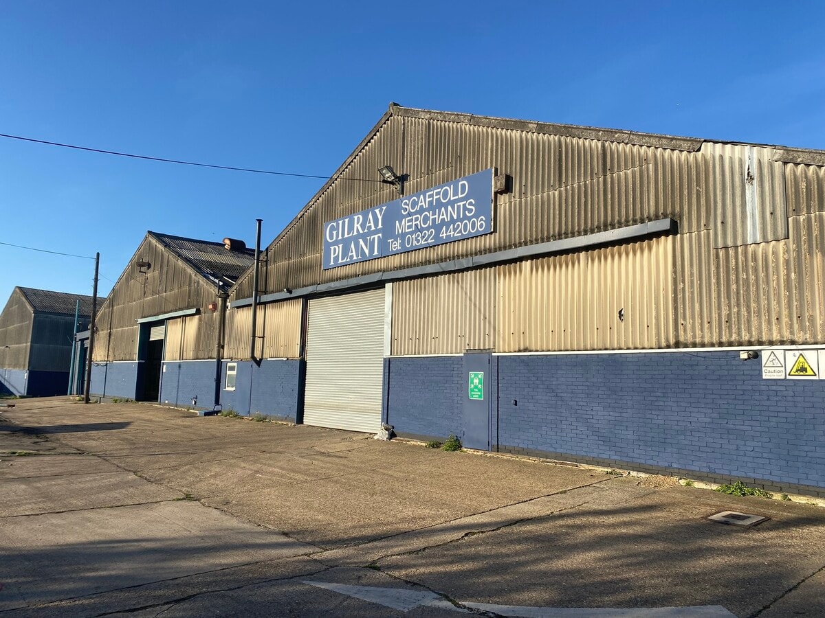 Church Manorway, Erith DA8 1DE - Cedar Depot | LoopNet UK