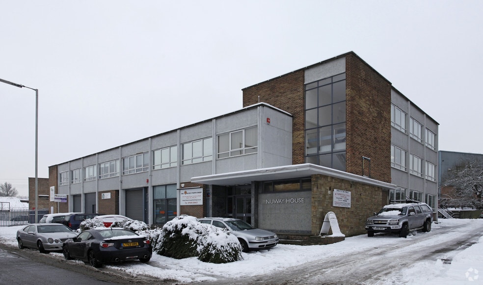 Cranborne Rd, Potters Bar, EN6 3JN - GBR