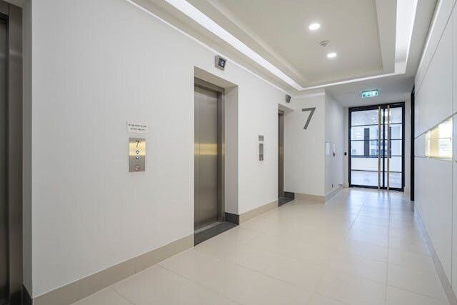 Office Space to Rent - The Northern & Shell Building, 10 Lower Thames ...