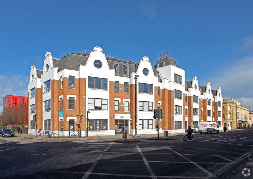 58-60 St Aldates, Oxford OX1 1ST | LoopNet UK