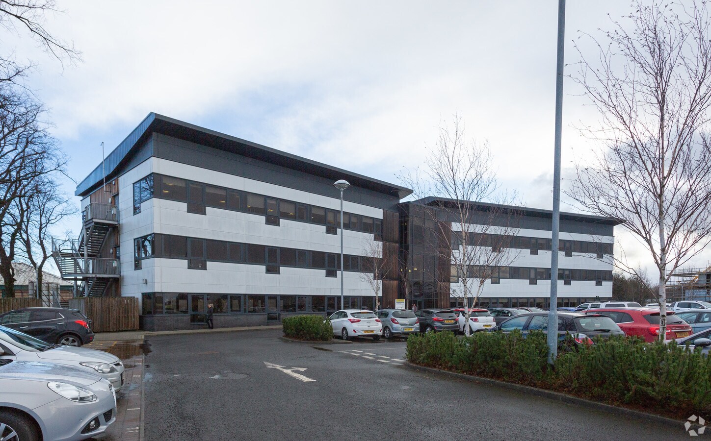 1 Marchfield Dr, Paisley PA3 2RB | LoopNet UK