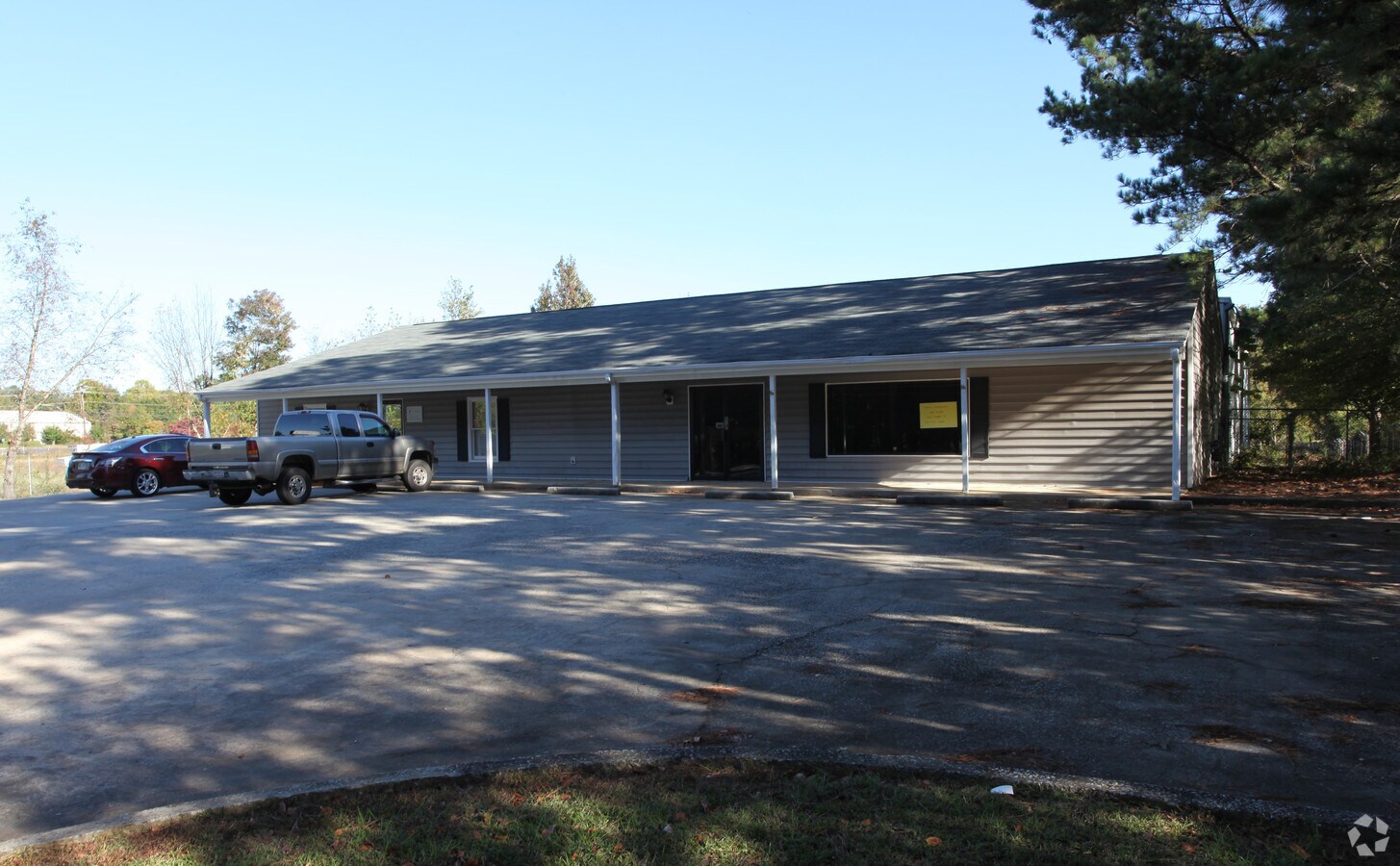 2394 Rex Rd, Ellenwood, GA 30294