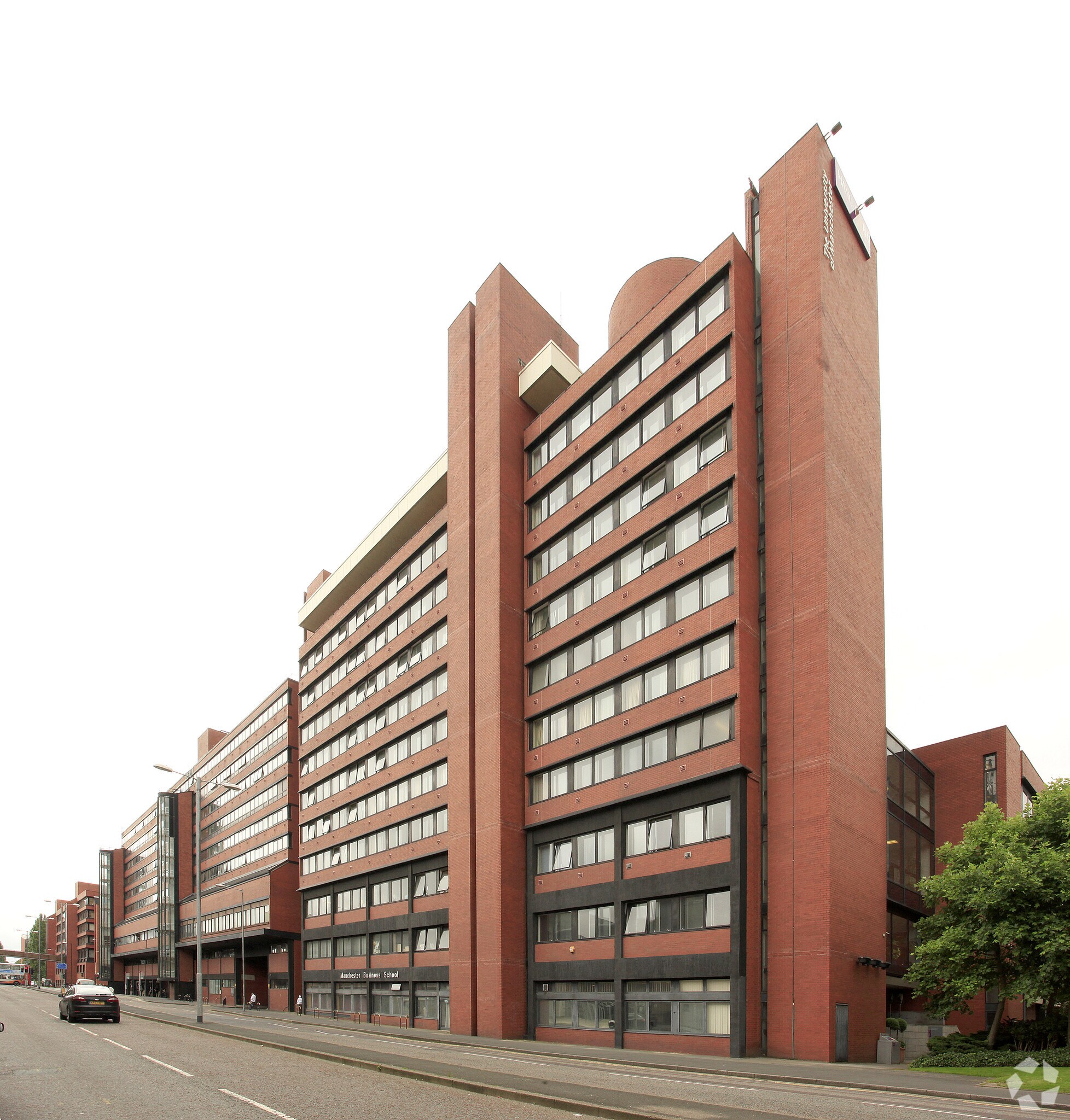 Oxford Rd, Manchester M13 9RN - University Green | LoopNet.co.uk