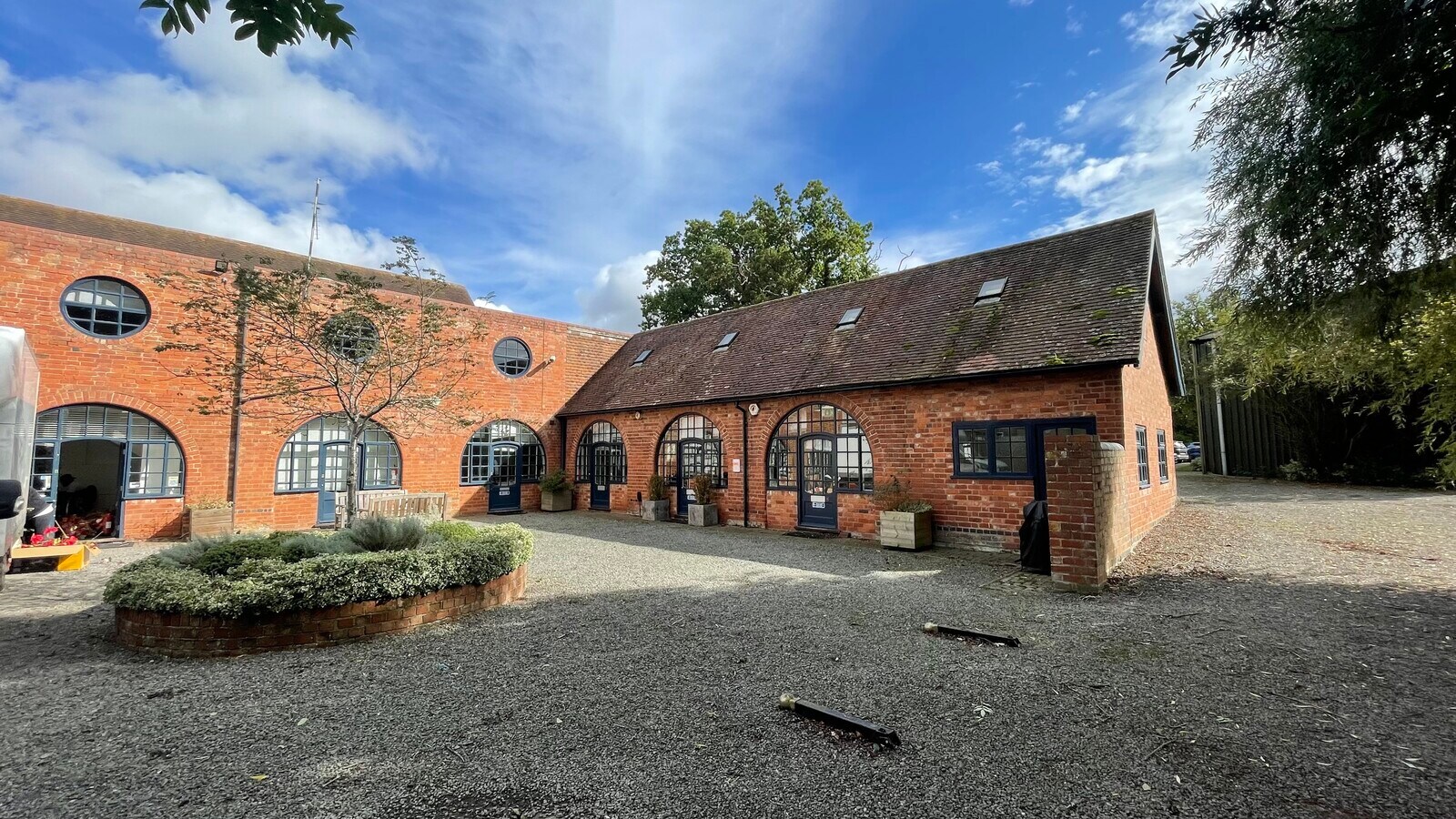 Dark Ln, Warwick, CV35 8XB - GBR