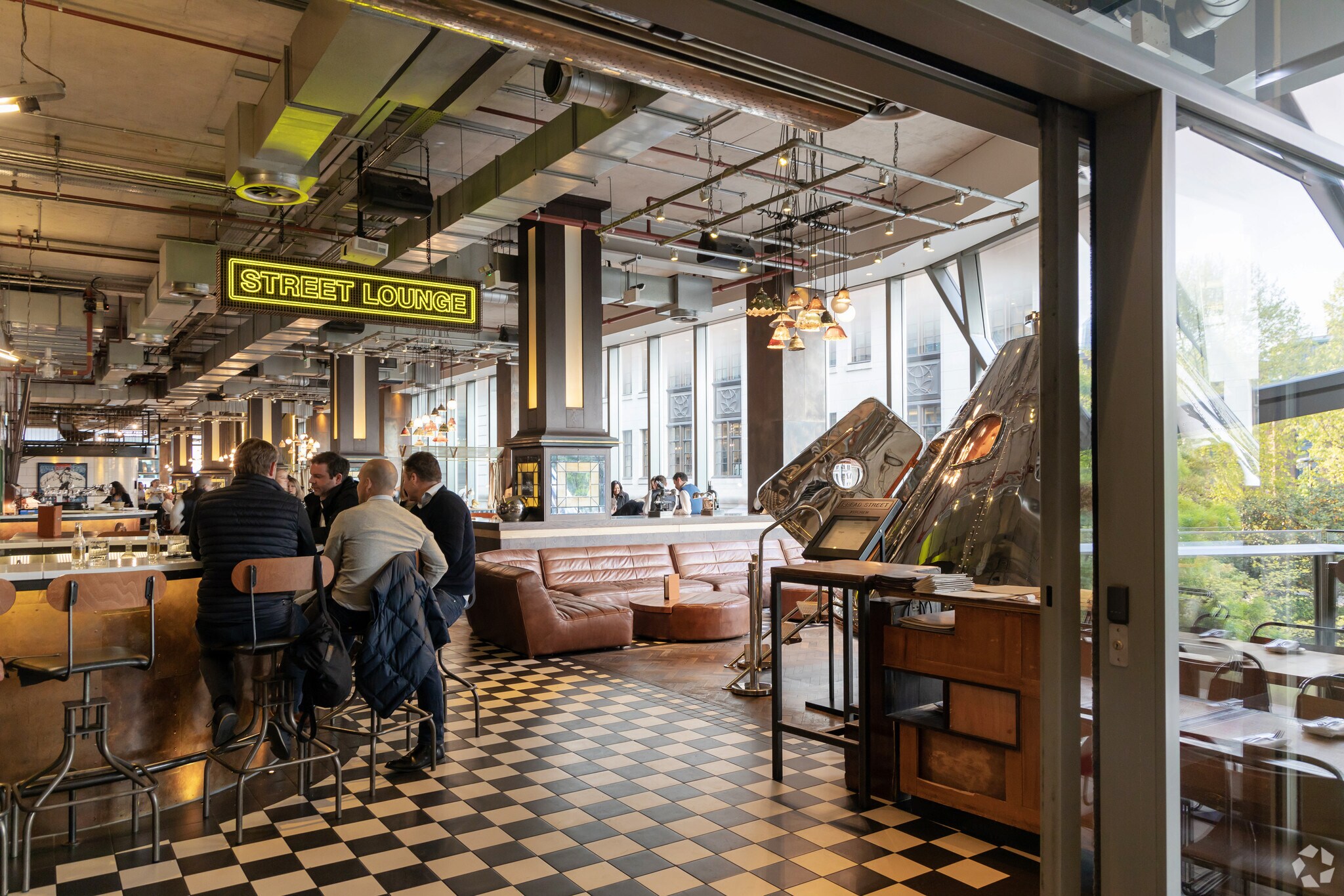 Coworking Space to Rent - One New Change, 1 New Change, London, EC4M ...