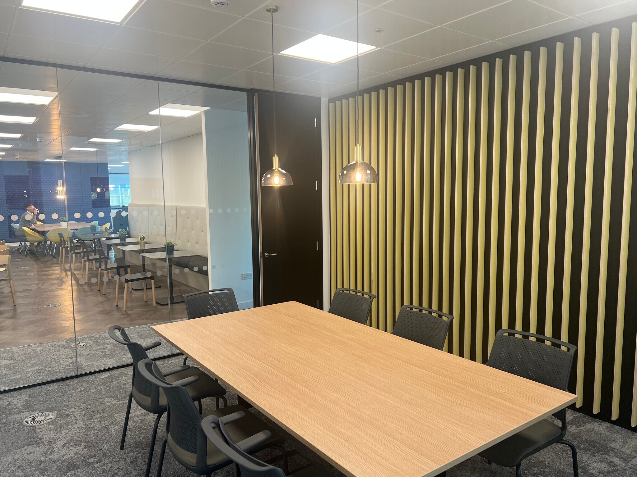 Office Space to Rent - The Capitol Building, Oldbury, Bracknell, RG12 ...