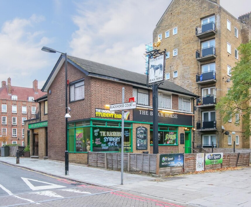 The Blackhorse Pub, 254 Tabard St, London, SE1 4UN | LoopNet