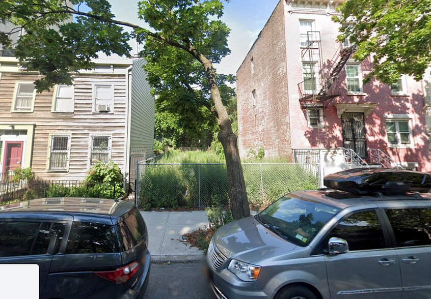 114 Adelphi St, Brooklyn 11205 - 114 Adelphi Street | LoopNet UK