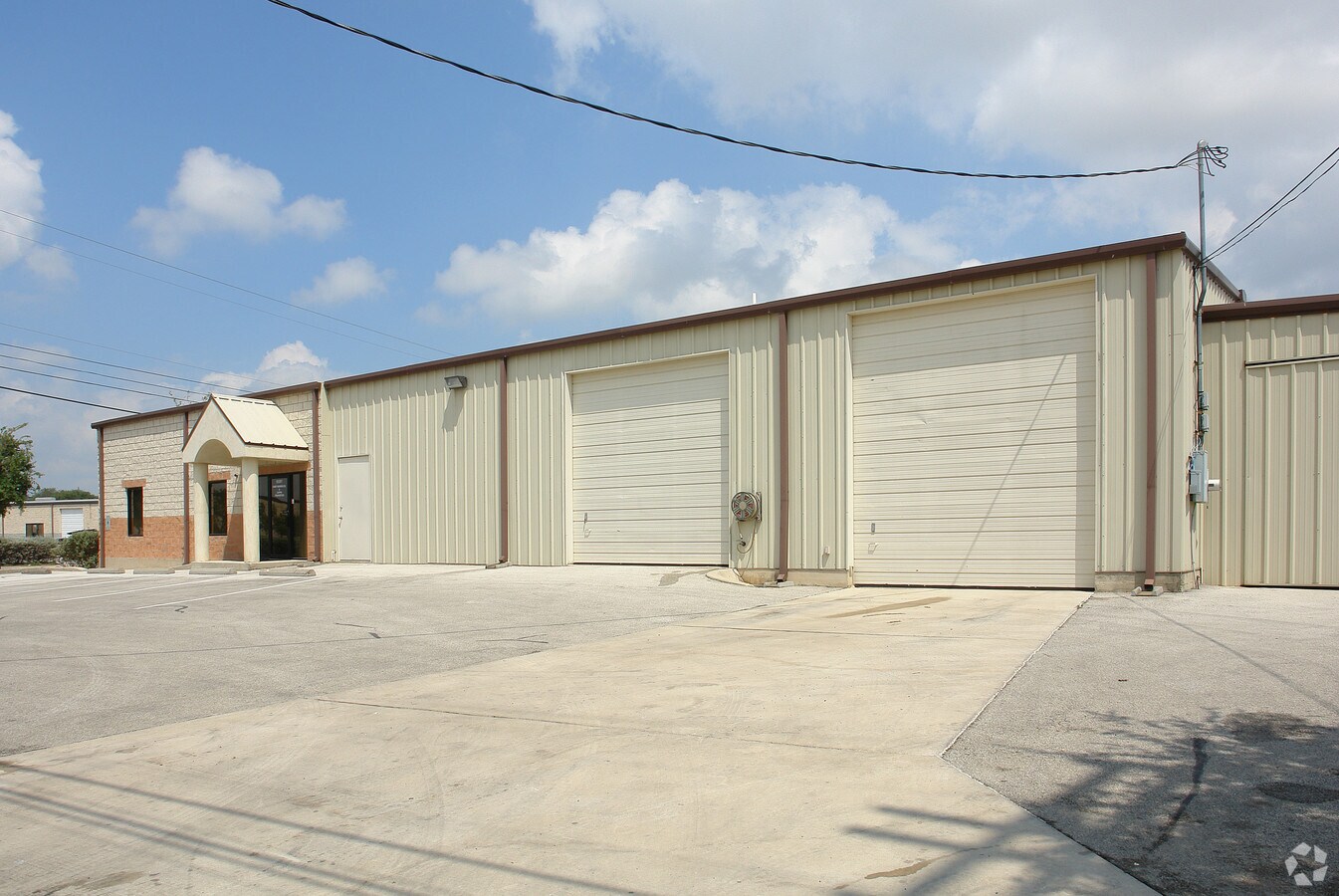 15591 Capital Port, San Antonio, TX 78249 - USA