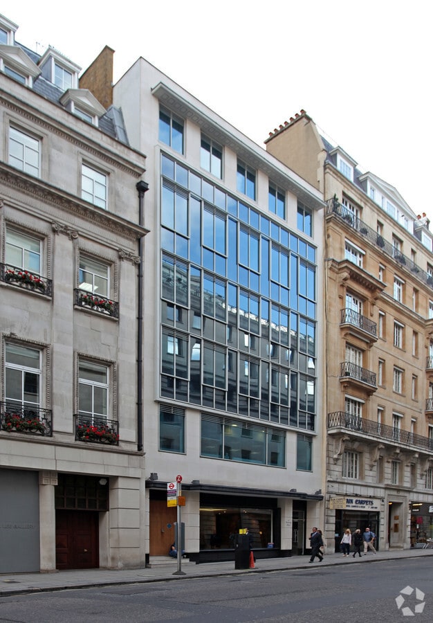 11 Berkeley St, London, W1J 8DS - GBR