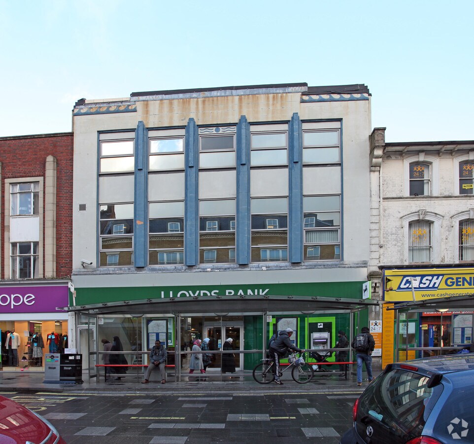 121-123 High St, Slough, SL1 1DH - Retail / Bank for Sale - 6,466 SF - GBR