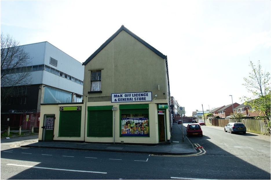 Stoney Rock Ln, Leeds, LS9 7HY