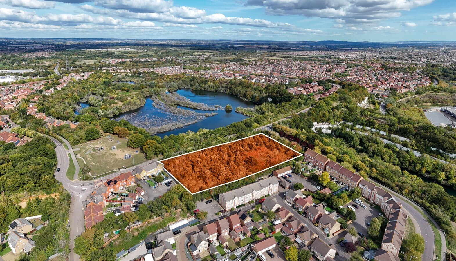 Land Property for Sale in 68 Maunder Close, Grays, RM16 6BY | LoopNet