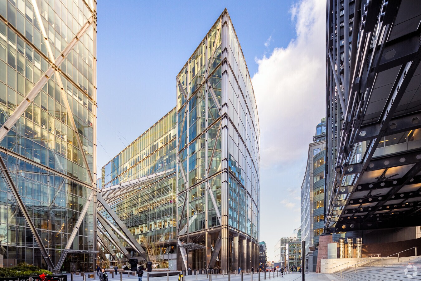 201 Bishopsgate, London, EC2M 3AE - Retail for Lease | LoopNet UK