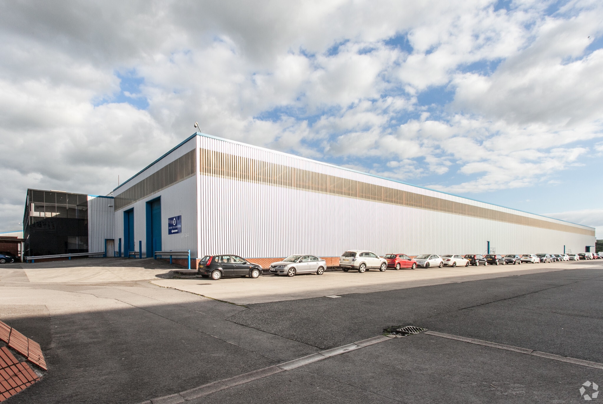 Kingsway, Bridgend, CF31 3YH - Kingsway Buildings - Industrial to Rent ...