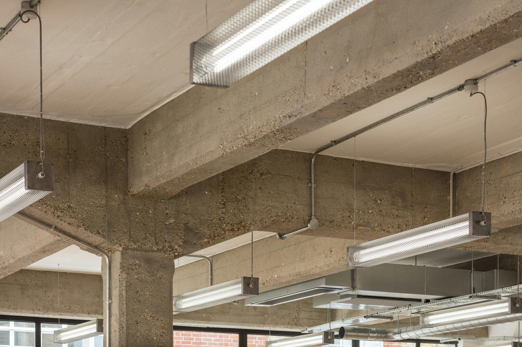 15-27 Gee St, London, EC1V 3RD - Gee Street Studios - Office to Rent ...