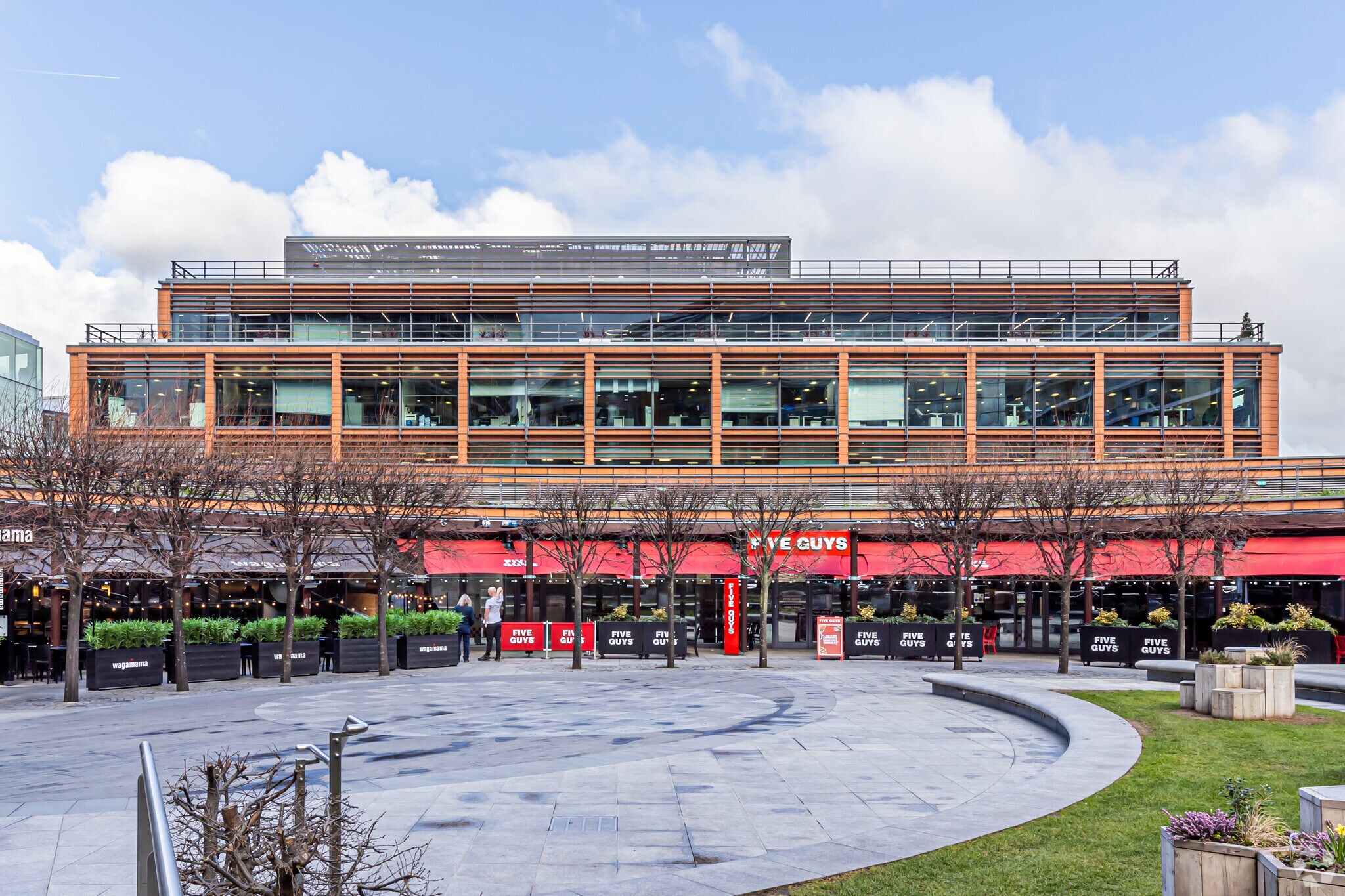 16 Palace St, London, SW1E 5JD - Cardinal Place - Office to Rent - 39,749 sq ft - GBR