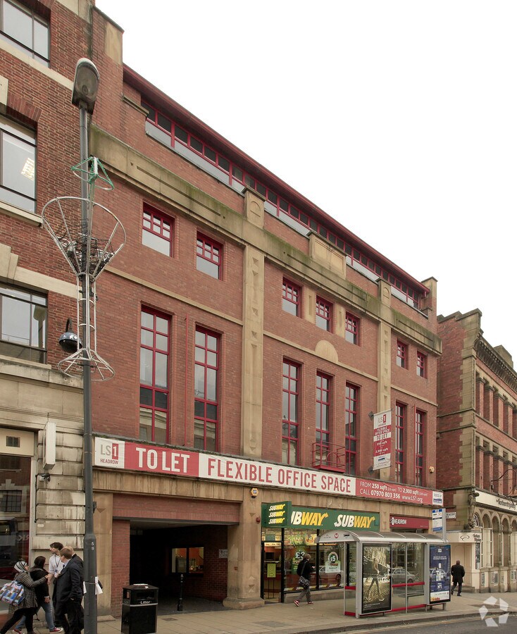 111-113 The Headrow, Leeds LS1 5JW | LoopNet UK