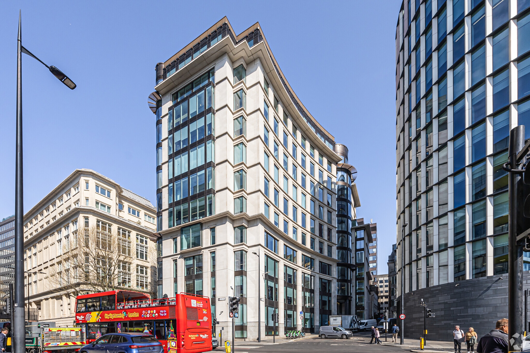 12 Arthur St, London, EC4R 9AB - Office to Rent - 10,204 sq ft - GBR