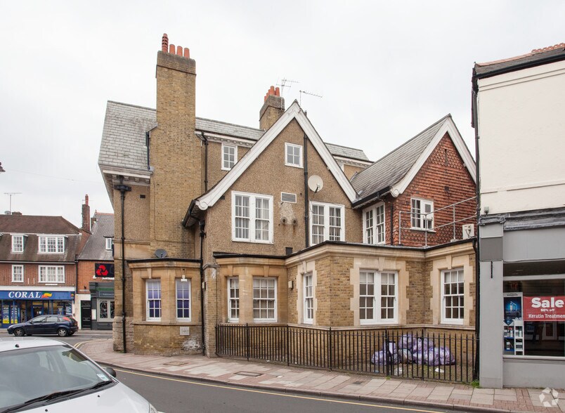 1 High St, Weybridge KT13 8UA - Retail for Sale | LoopNet UK