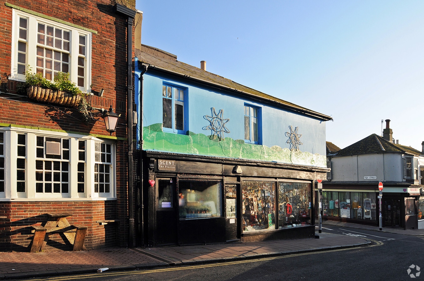 101-101A B Gloucester Rd, Brighton BN1 4AP | LoopNet UK