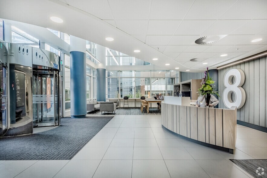8 Exchange Quay, Salford, M5 3EJ - Building 8 - Office for Rent - 19,866 SF