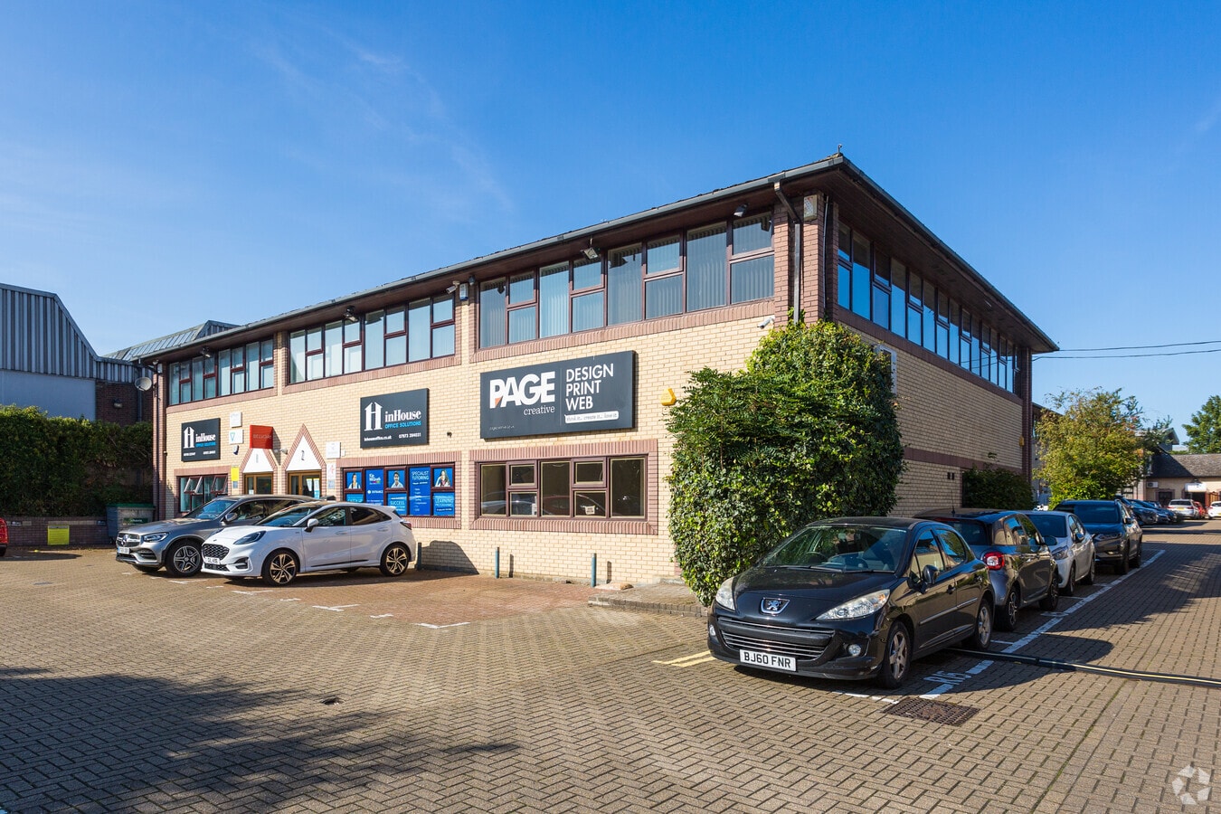 Cranes Farm Rd, Basildon, SS14 3JJ - GBR