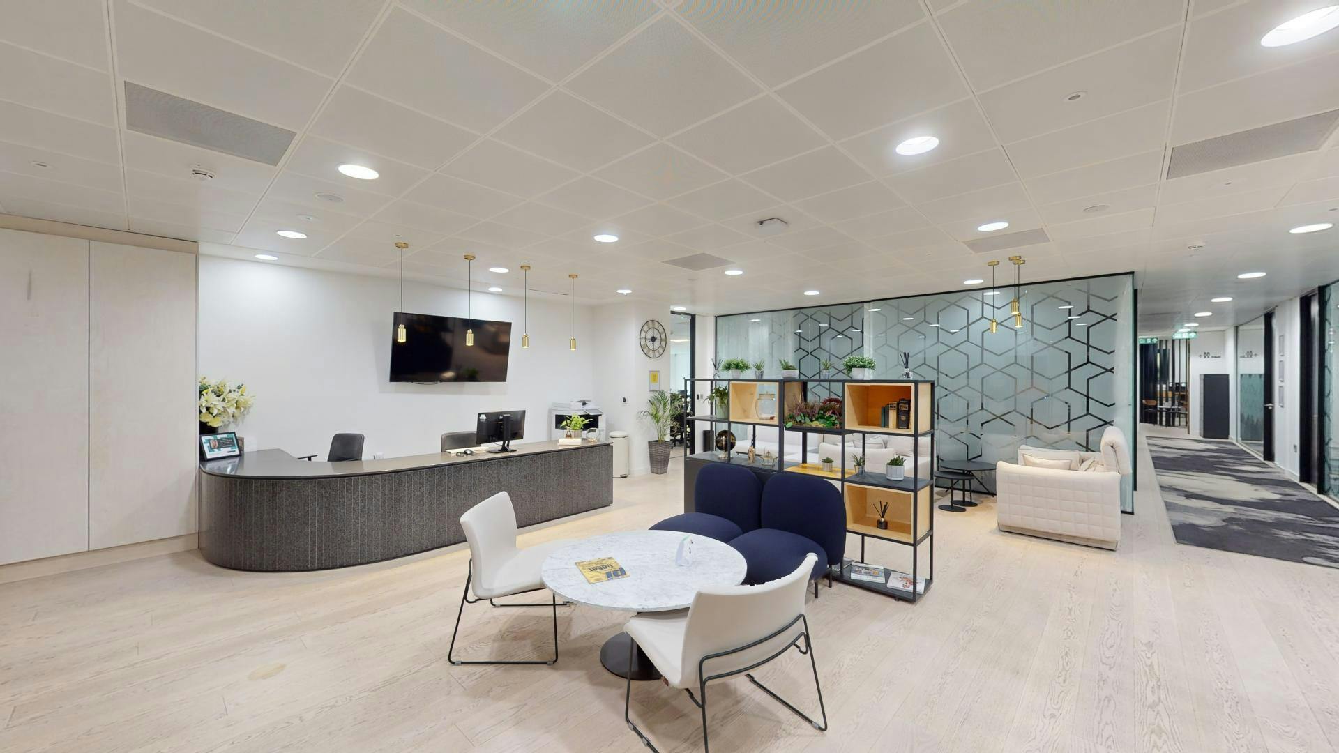 Coworking Space to Rent - 24 King William St, London, EC4R 9AT | LoopNet