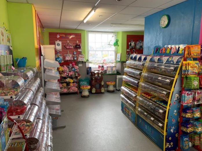 10 Lower Fore St, Saltash PL12 6JX | LoopNet UK