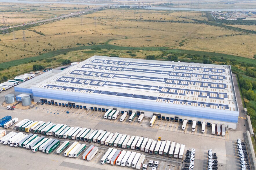 Pegasus Dr, Biggleswade, BDF SG18 8QA - Symmetry Park Biggleswade - GBR