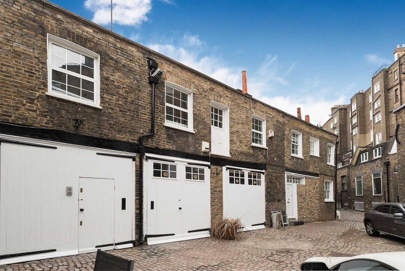 7 Denbigh Mews, London, SW1V 2HQ - GBR