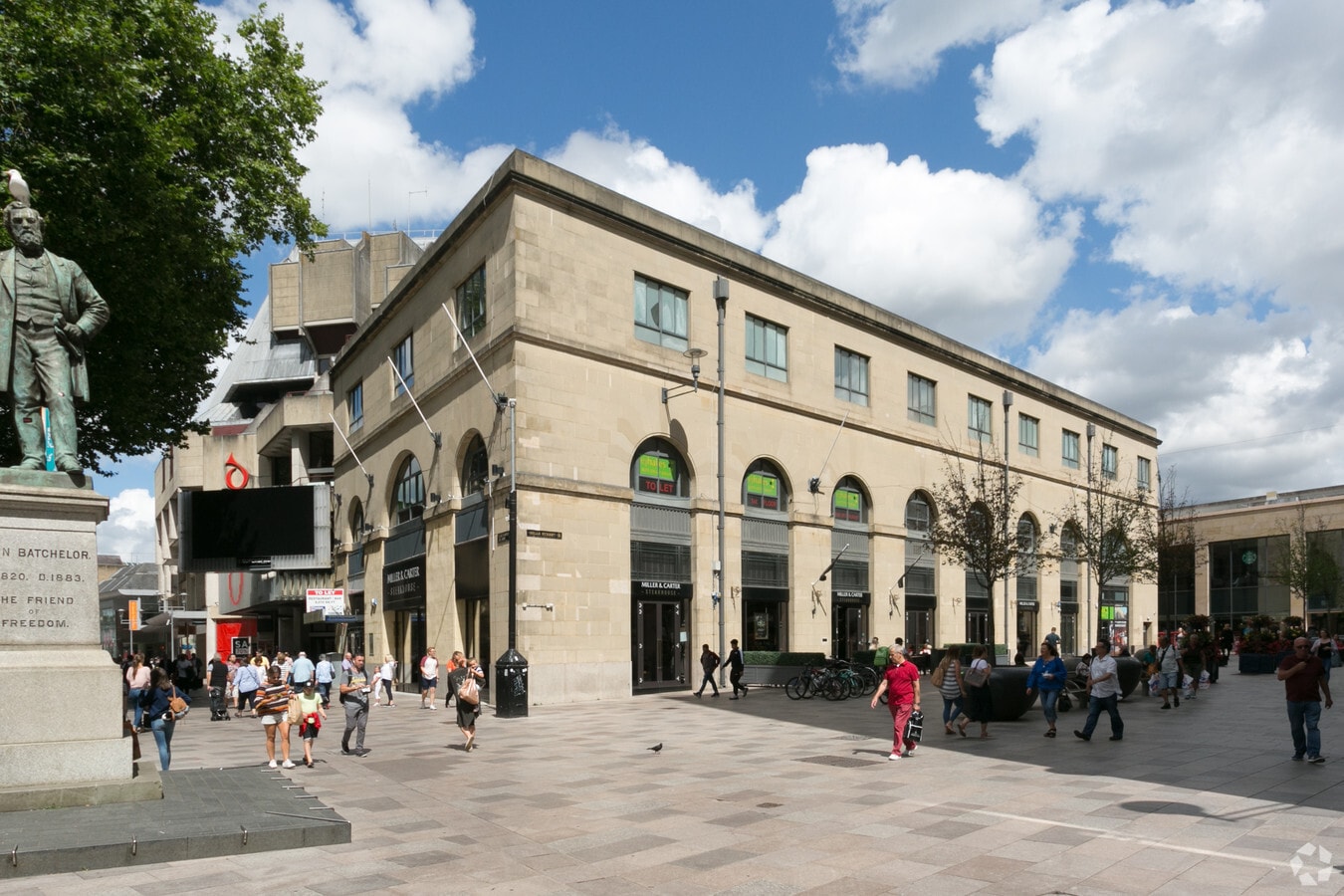 9-11 The Hayes, Cardiff, CF10 1AH | LoopNet UK