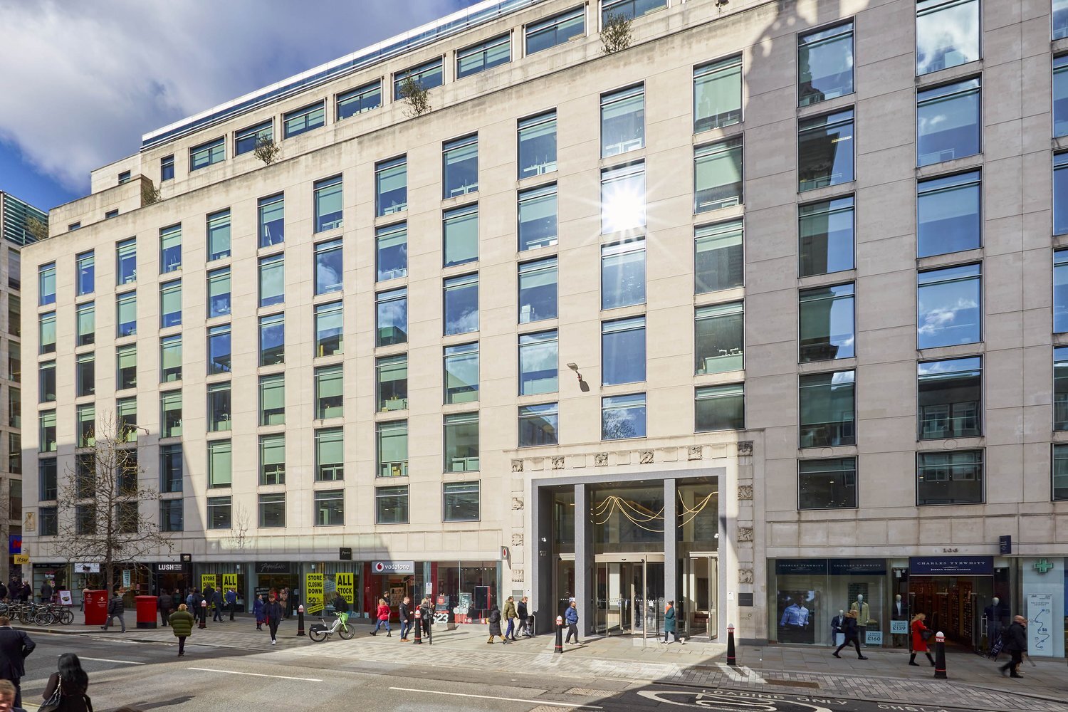 107 Cheapside, London, EC2V 6DN - Office to Rent - 8,702 sq ft - GBR