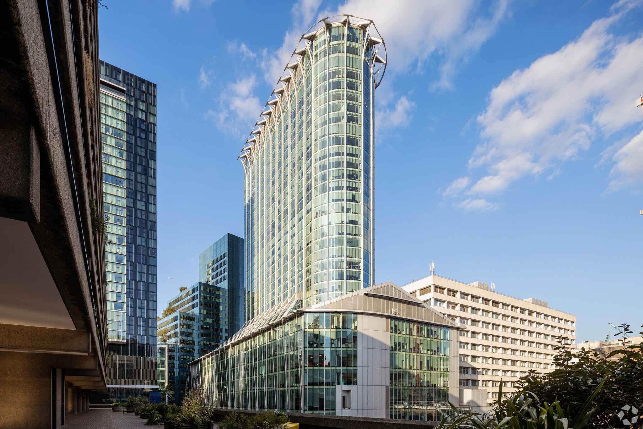 1 Ropemaker St, London EC2Y 9AW - The Podium | LoopNet.co.uk