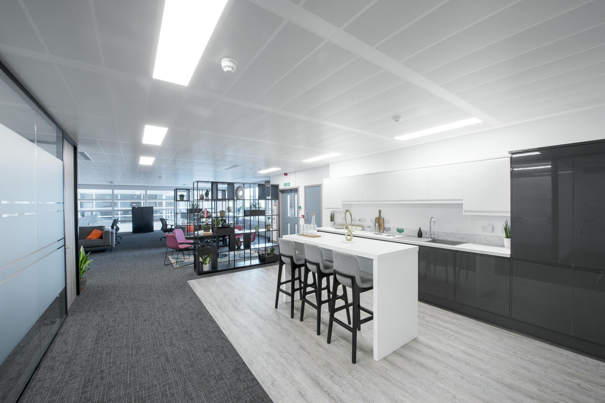 Apex, Forbury Rd, Reading, - Apex - Office to Rent - 30,974 sq ft - GBR