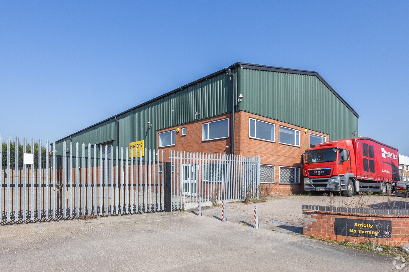 Industrial Property for Sale in Harriott Dr, Warwick, CV34 6TJ - 16,155 ...