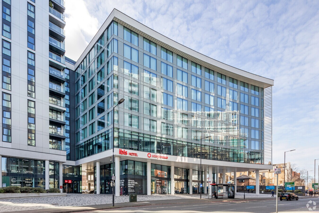 Office Property for Sale in West Tower - Sutton Point, 6 Sutton Point ...