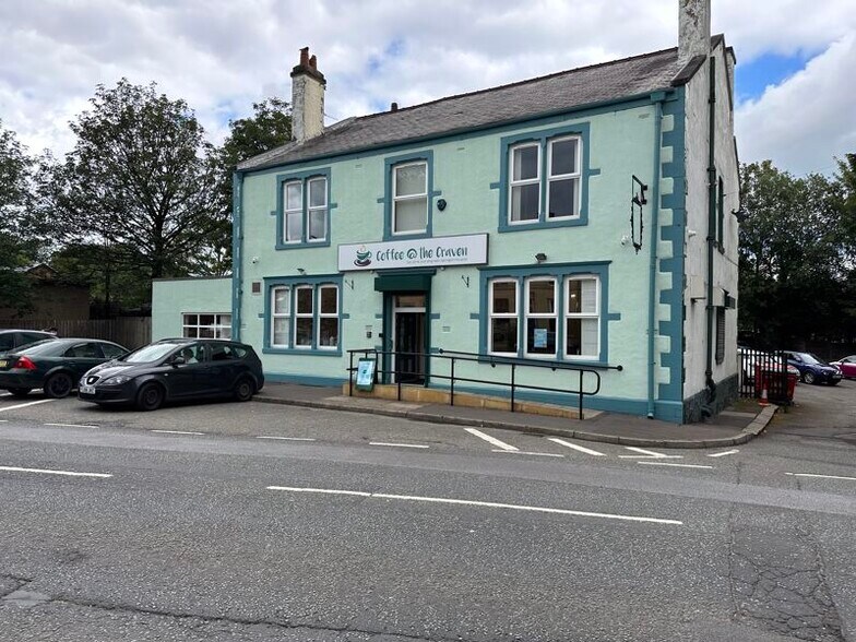 7 Broad Ln, Rochdale, OL16 4PG | LoopNet UK