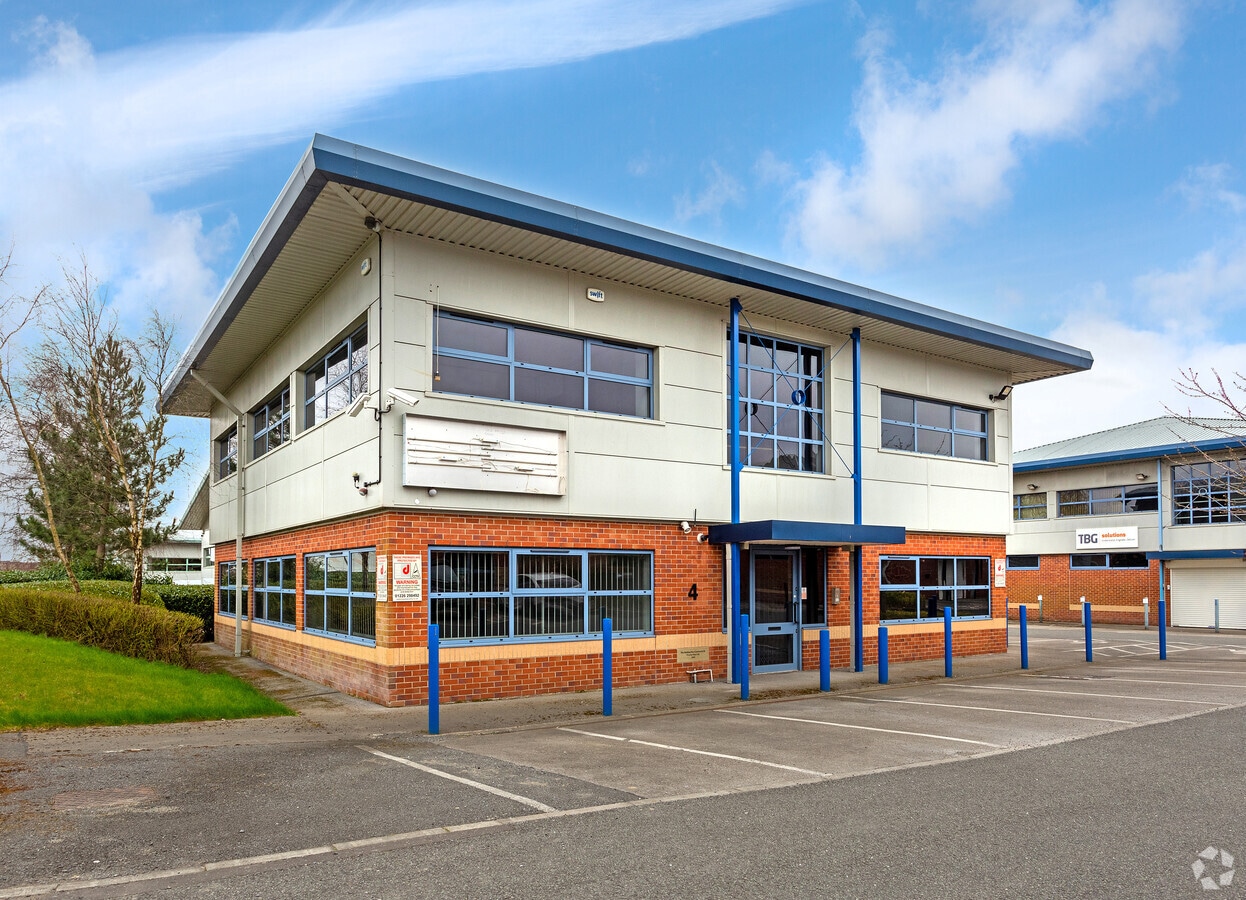 Midland Way, Barlborough, S43 4XA - GBR